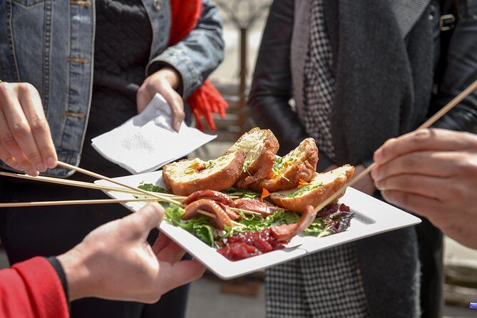 The 5 Best Toronto Food Tours [2026 Reviews] | World Guides To Travel