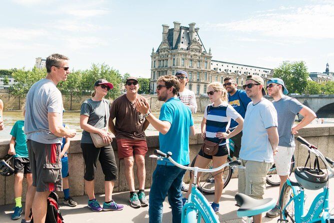 The 7 Best Paris Bike Tours [2026 Reviews] | World Guides To Travel