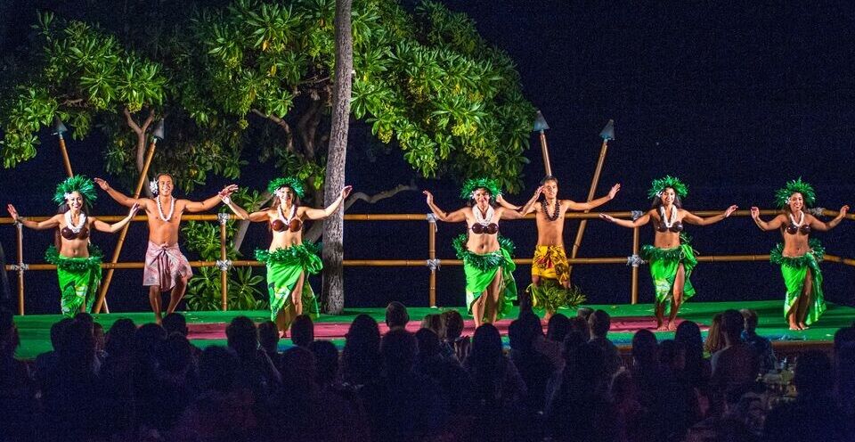 The 3 Best Big Island Luaus [2025 Reviews] | World Guides To Travel
